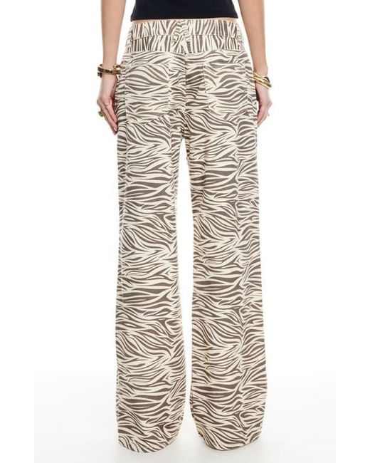 Lioness Top Model Low Rise Wide Leg Jeans in Natural | Lyst