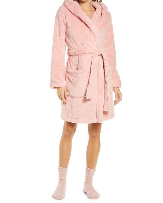 UGG Aarti Faux Shearling Hooded Robe in Pink | Lyst