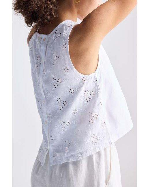REISTOR Button Back Embroidered Crop Top in White | Lyst