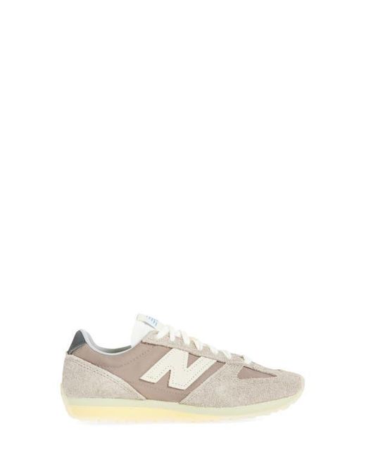 New Balance Gender Neutral 471 Sneaker | Lyst