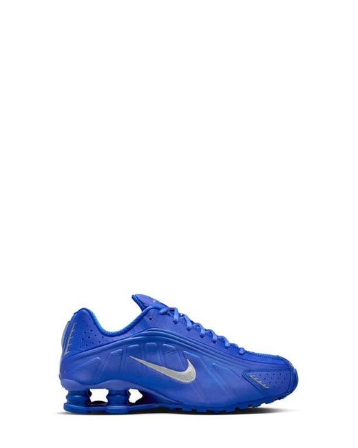 Nike Shox R4 Sneaker in Blue | Lyst