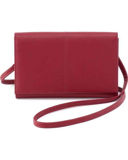 Hobo International Essential Leather Crossbody Wallet in Red | Lyst