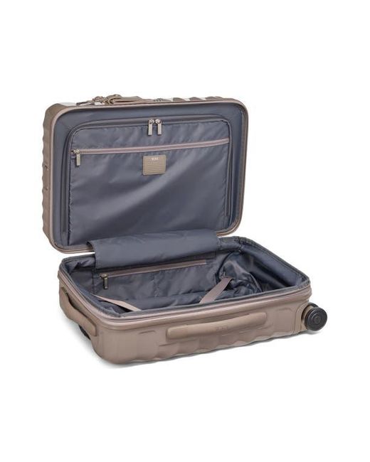 Tumi 19 Degree 22-Inch International Spinner 4 Wheel Carry-On Bag in ...