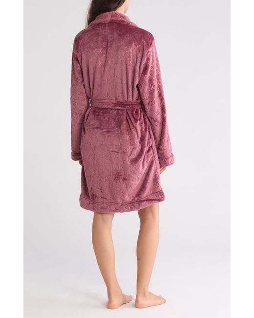 Calvin Klein Debossed Fluffy Robe in Red | Lyst