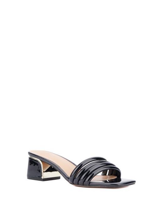 TORGEIS Janine Slide Sandal in White | Lyst