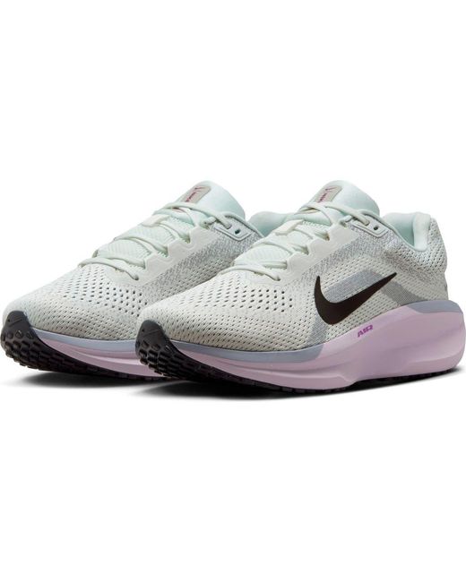 Nike Air Winflo 11 Running Shoe in Metallic | Lyst