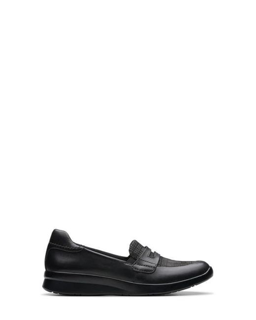 Clarks Ellowyn Penny Loafer in Black | Lyst