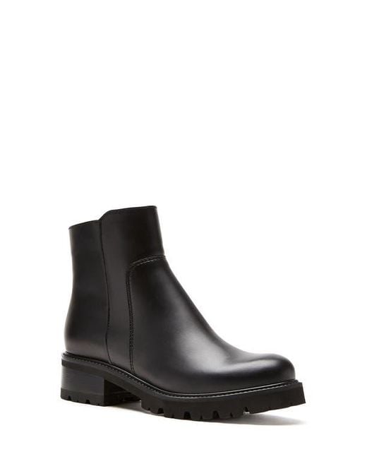 La Canadienne Cici Lug Sole Bootie in Black | Lyst