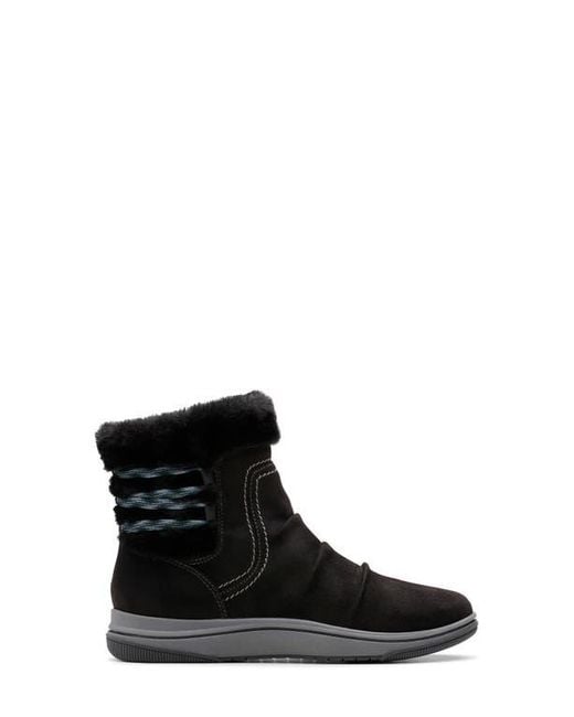 Clarks Breeze Cozy Faux Fur Lined Boot in Black | Lyst