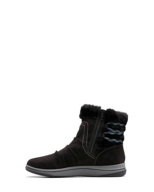 Clarks Breeze Cozy Faux Fur Lined Boot in Black | Lyst