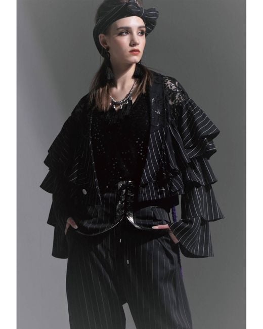 EL.BOW UNION Double-wing Cape Jacket in Gray | Lyst