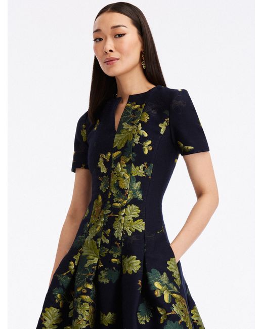 Oscar de la Renta Split Neck Acorn Jacquard Dress in Black | Lyst