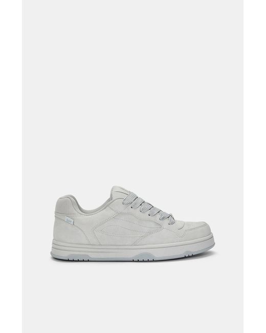 Pull&Bear Stwd Skate Trainers in White for Men | Lyst UK