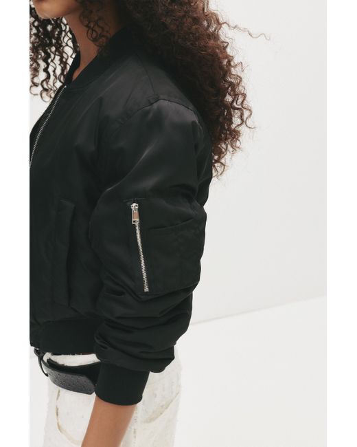 Pull&Bear Cropped Bomber Jacket in Black | Lyst UK