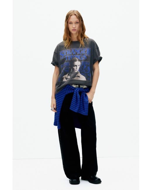 Pull&Bear Stranger Things Eleven T-Shirt in Blue | Lyst UK