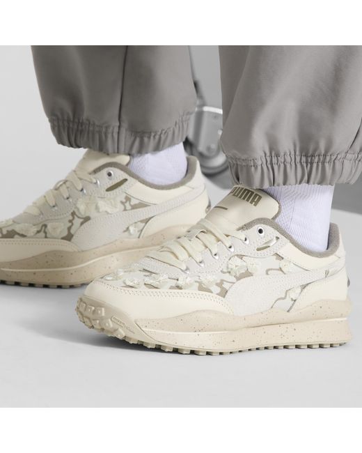 PUMA Style Rider Trim Sneakers in White | Lyst