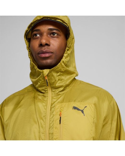 PUMA Seasons Running Jacket in Yellow for Men | Lyst UK
