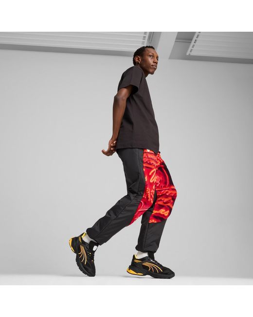 PUMA Scuderia Ferrari Neon Energy Velophasis Sneakers in Black | Lyst UK