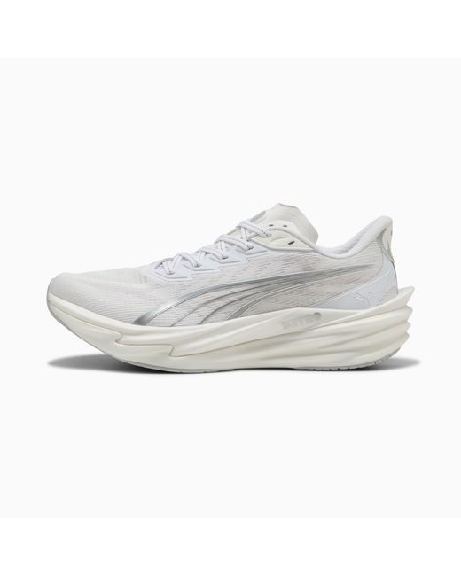 PUMA Deviate Nitroâ 4 Running Shoes /Feather in White for Men | Lyst UK