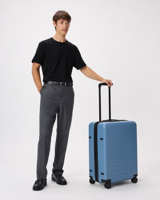 Quince Expandable Medium Check-In Suitcase, Polycarbonte in Blue | Lyst