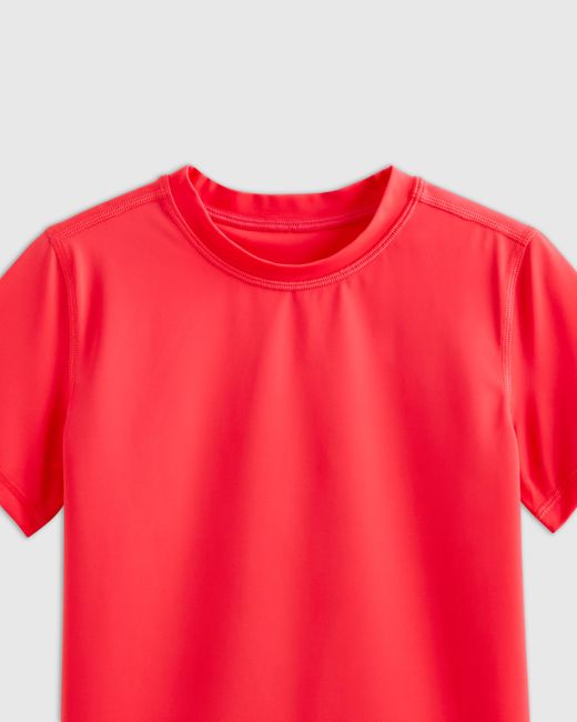 Quince Short Sleeve Rash Guard Top, Recycled Polyester Spandex in Red ...