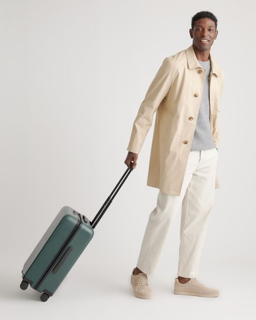 Quince Carry-on Hard Shell Suitcase 21" in Green | Lyst