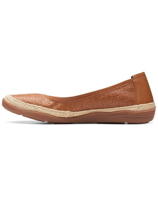 Clarks Elaina Rae Leather Flat in Brown | Lyst