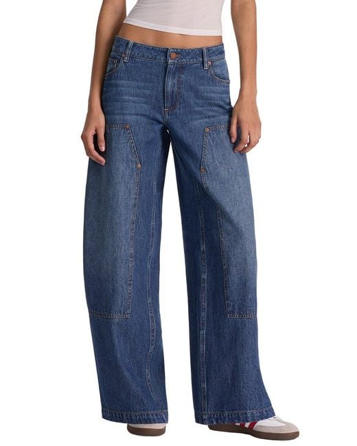 Alice + Olivia Andie Low-Rise Carpenter Barrel Jean in Blue | Lyst
