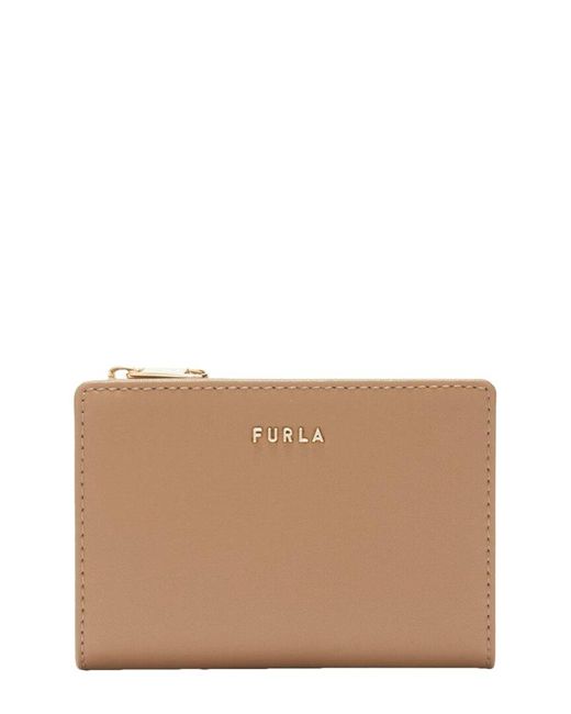 Furla Classic Small Leather Bi-Fold Wallet in Natural | Lyst UK