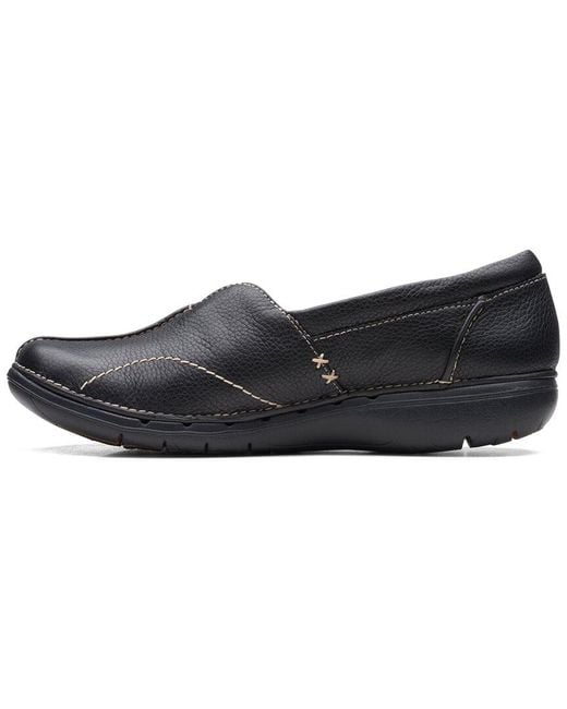 Clarks Un Loop Stride Leather Flat in Black | Lyst