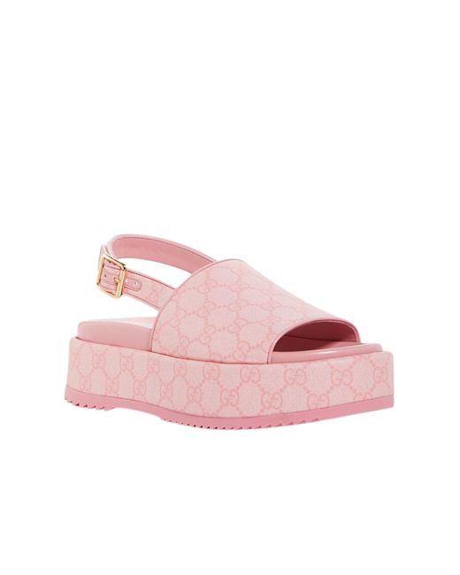 Gucci Angelina GG Supreme Flatform Sandals in Pink | Lyst
