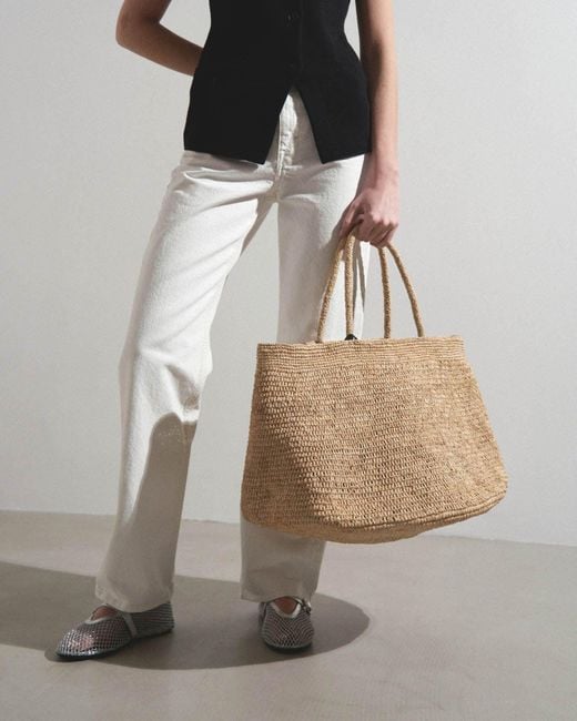 The Row Oregon Raffia Bag in Natural | Lyst