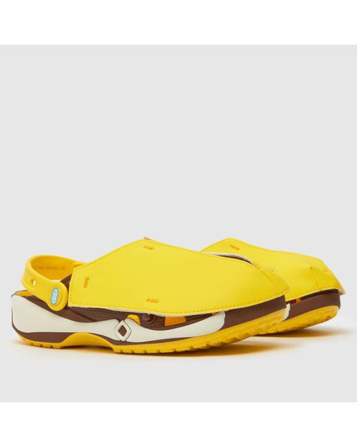 Crocs™ X Fortnite Peely Classic Clog Sandals In in Yellow | Lyst UK