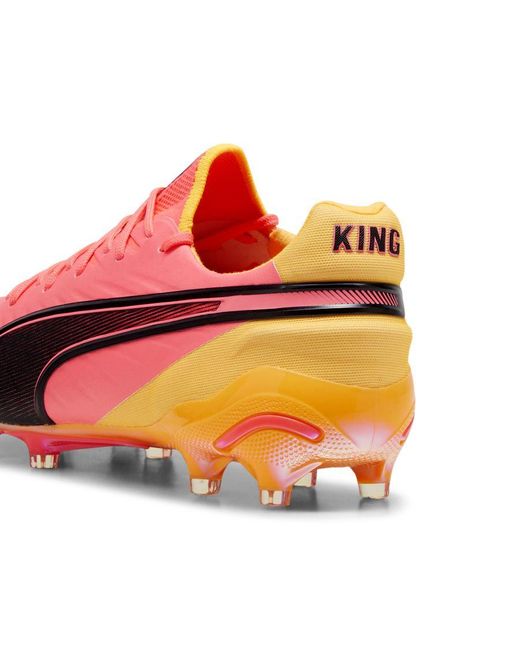PUMA King Ultimate Tricks Fg/Ag Football Boots in Orange | Lyst UK