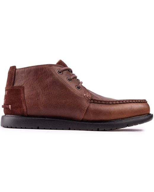 Toms chukka store
