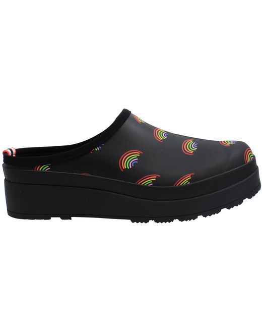 HUNTER Play Mini Print Clogs in Black | Lyst UK