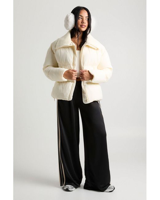 Boohoo Contrast Rib Collar Puffer Jacket in White | Lyst UK