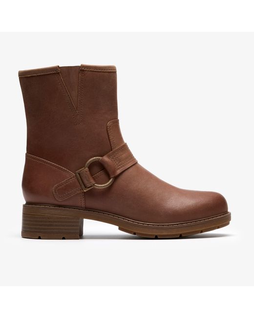 Clarks Hearth Cross Taupe Leather Boots in Brown | Lyst UK