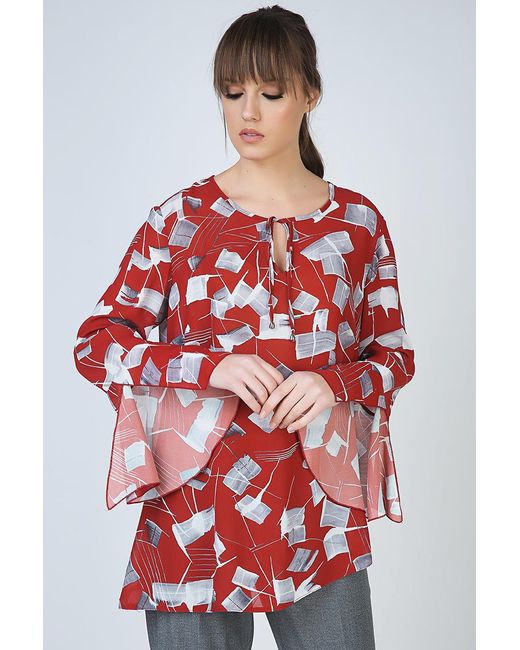 Conquista Loose Fit Print Top With Bell Sleeves in Red | Lyst UK