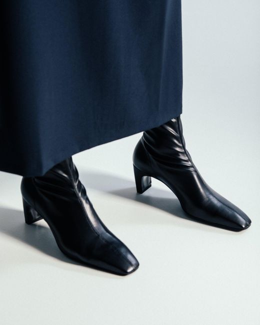 ESSEN Leather Square-Toe Chelsea Boots in Black | Lyst