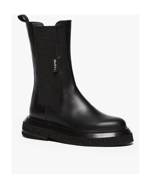 Max Mara Almond-Toe Leather Boots in Black | Lyst