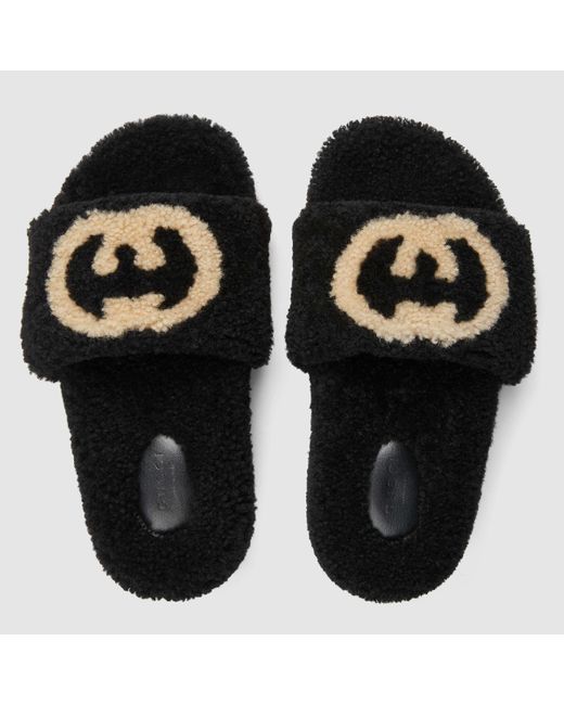 Gucci Interlocking G Shearling Slides in Black | Lyst