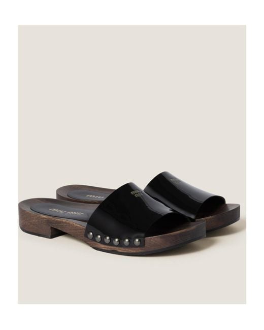 Miu Miu Patent Leather Clogs in Black | Lyst
