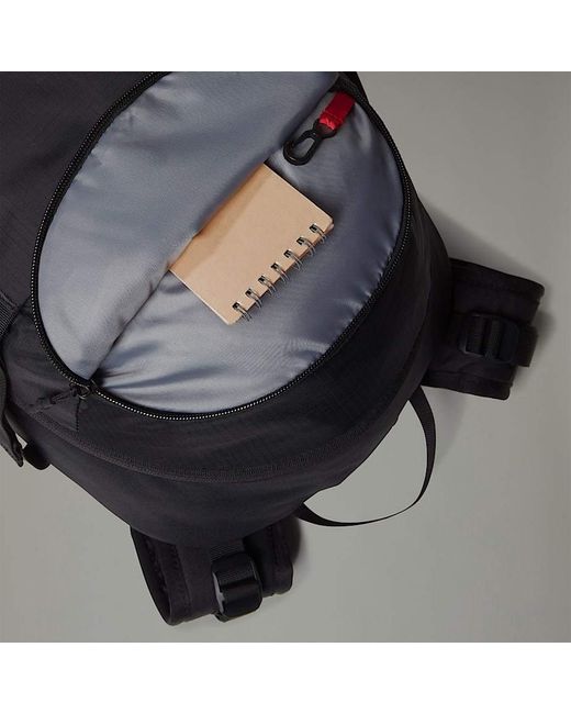The North Face Basin 24-Litre Backpack in Black for Men | Lyst