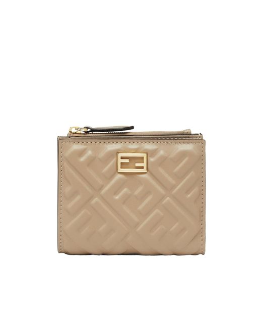 Fendi Logo Embossed Zipped Wallet in Natural | Lyst