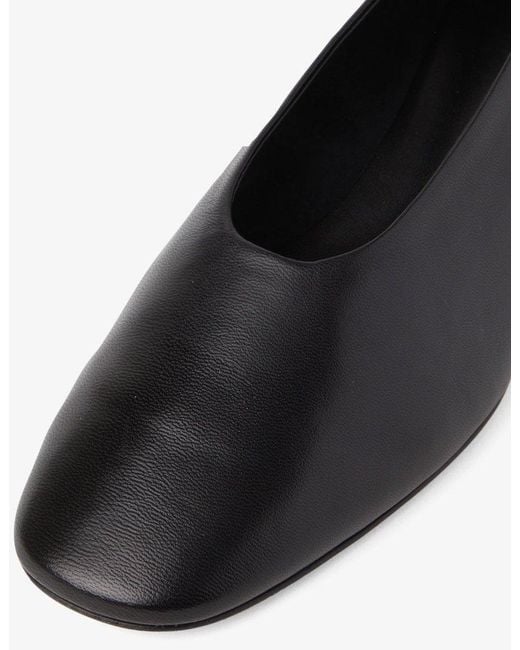 Aeyde Logo Flats in Black | Lyst
