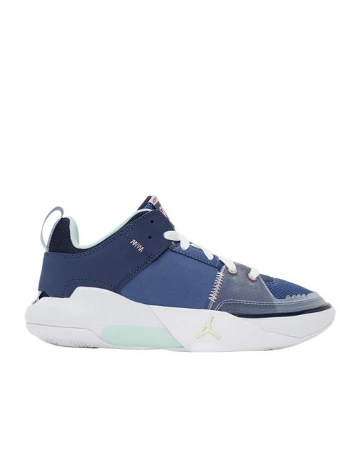 Nike One Take Sneakers in Blue | Lyst