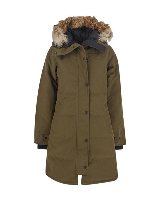 Canada Goose Logo Down Parka Coat in Green | Lyst