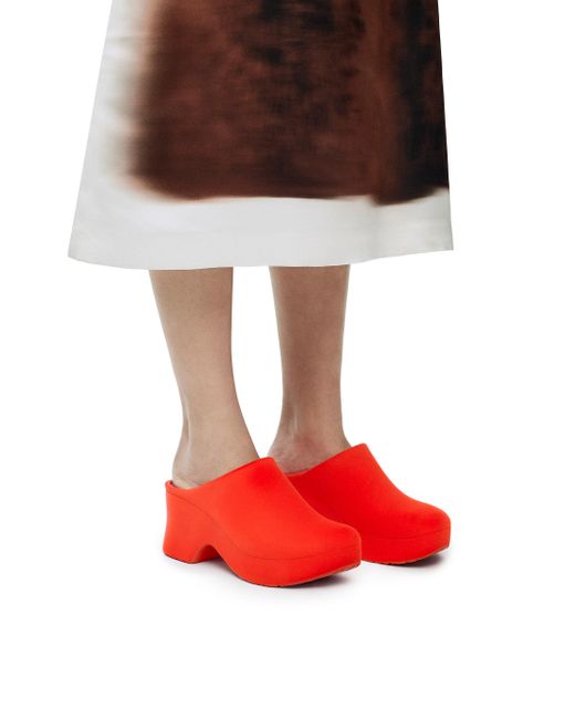 Loewe Terra Foam Clog in Red | Lyst