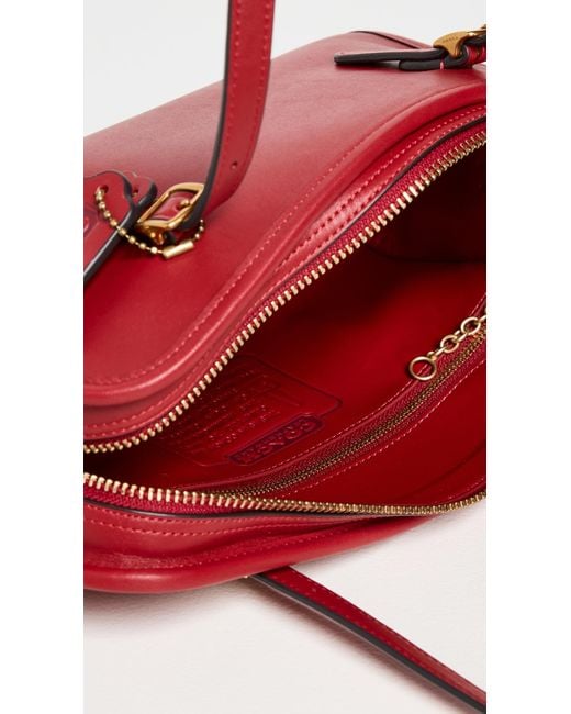 COACH The Originals Glovetanned Swing Bag in Red | Lyst